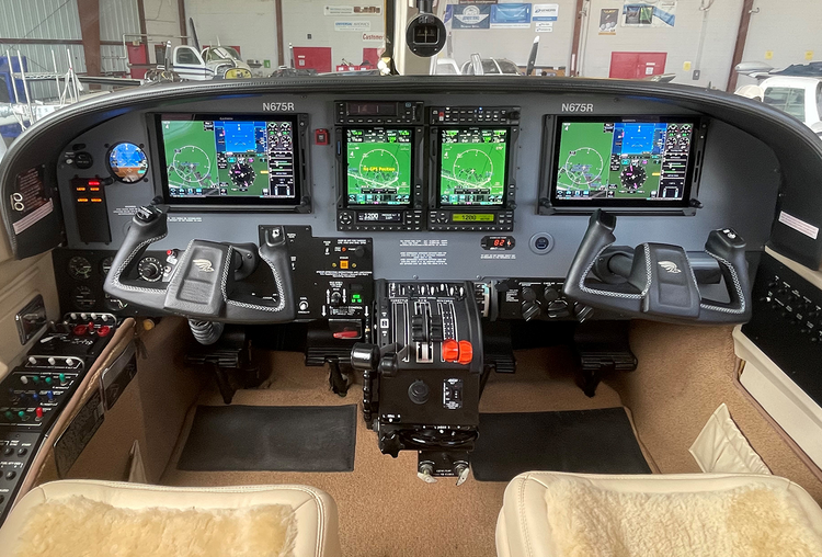 Avionics Installations | Avionics Experts | Gulf Coast Avionics